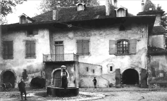 About The Manoir - Le Manoir - Saint-Prex